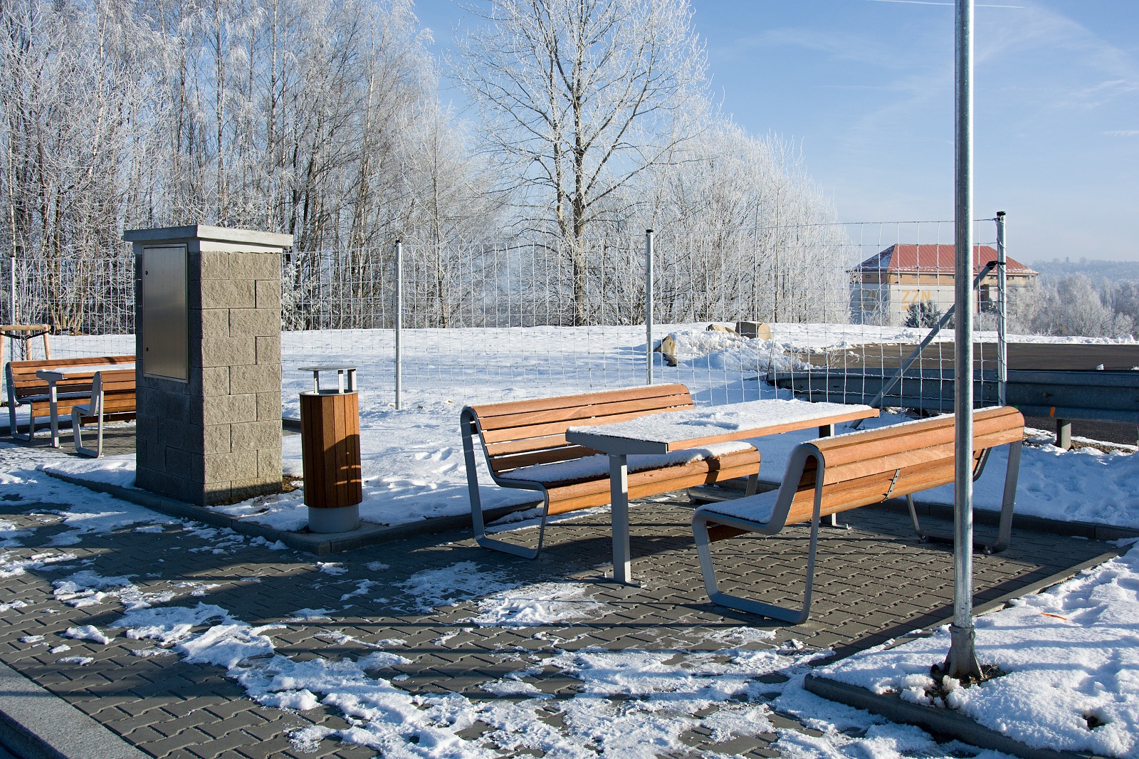 Highway rest stops - Street Furniture STREETPARK