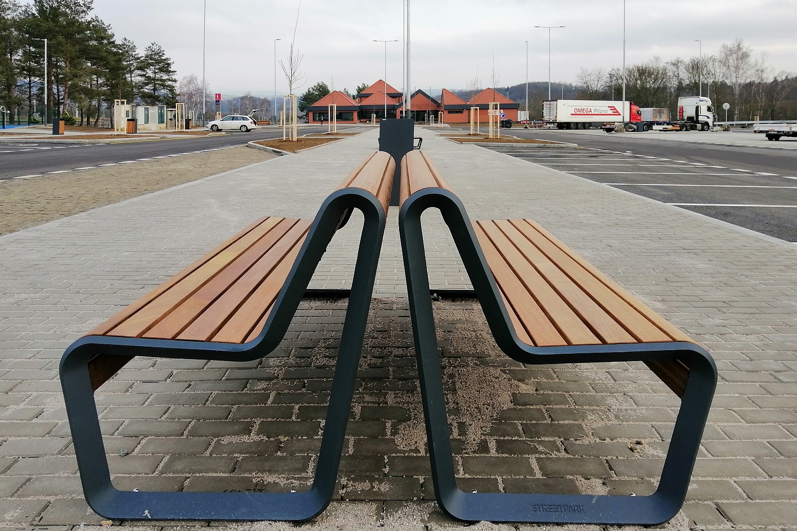 Highway rest stops - Street Furniture STREETPARK
