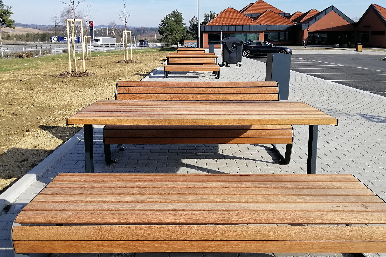 Highway rest stops - Street Furniture STREETPARK